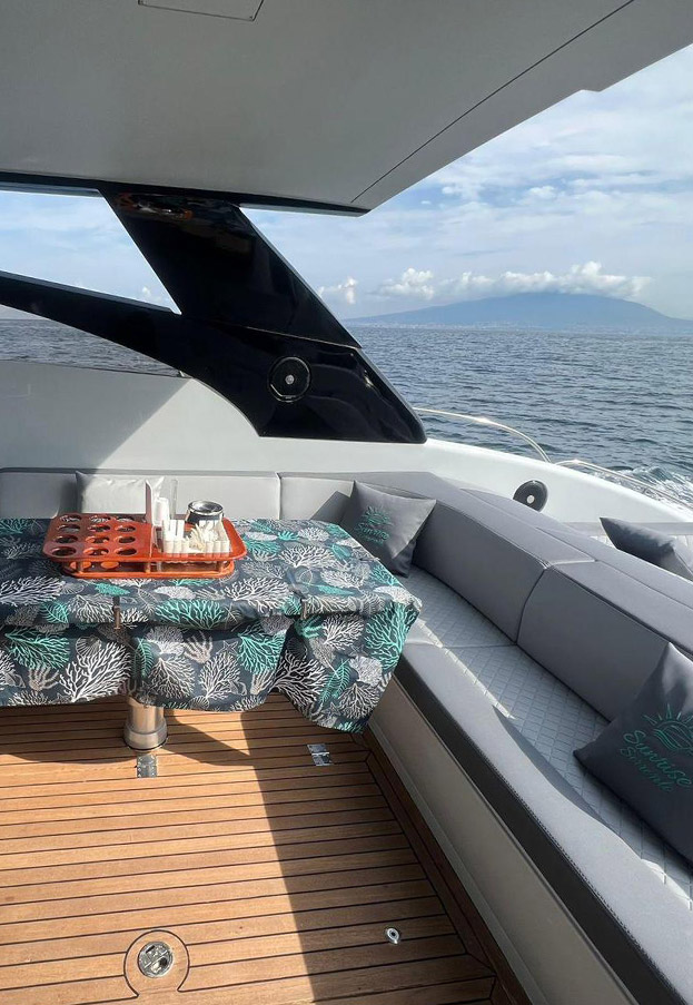 Princess – 55 ft – Yacht Club Sorrento